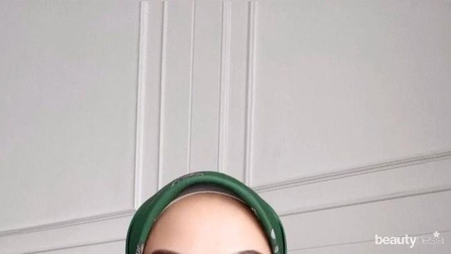Tutorial Hijab Square yang Elegan ala Influencer Cantik Indah Nada Puspita