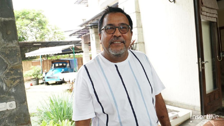 Kabar Mantan Istri Pertama Rano Karno Bikin Kaget, Tak Banyak yang Tahu Kabar Mantan Istri Pertama Rano Karno Bikin Kaget, Tak Banyak yang Tahu