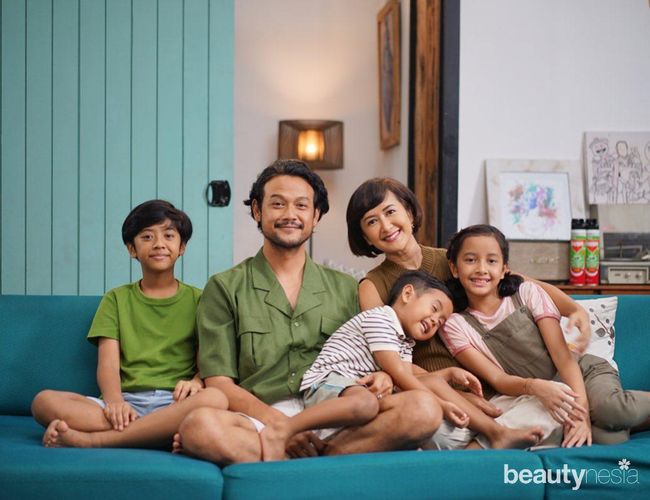Family Goals, 7 Potret Harmonis Keluarga Dwi Sasono dan Widi Mulia yang ...