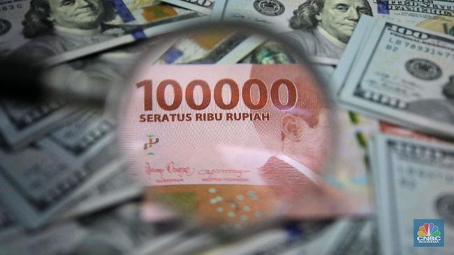 Rupiah Menguat 200 Perak Dalam Sehari, Dolar AS Dihantam ke Rp15.600