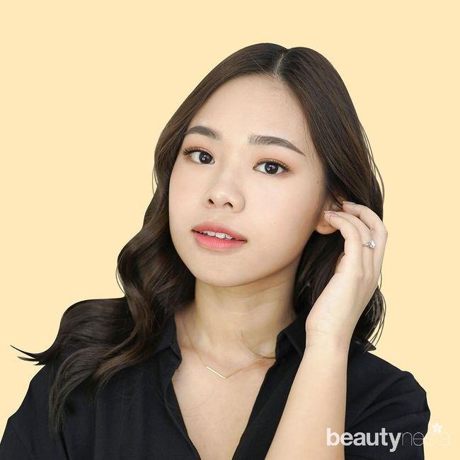 Molita Lin, Beauty Vlogger Cantik Inspiratif yang Juga Mama Muda!