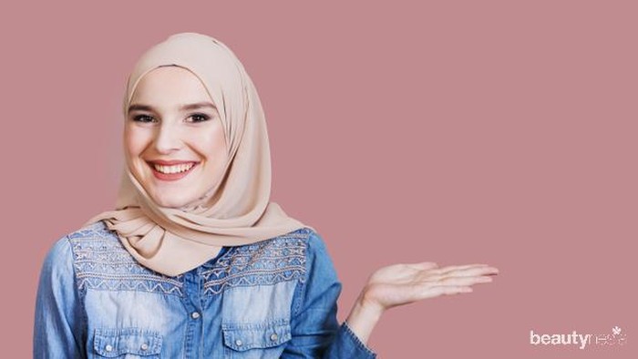Ingin Tampil dengan Style Hijab Feminine Saat ke Kantor? Yuk, Intip ... Ingin Tampil dengan Style Hijab Feminine Saat ke Kantor? Yuk, Intip ...