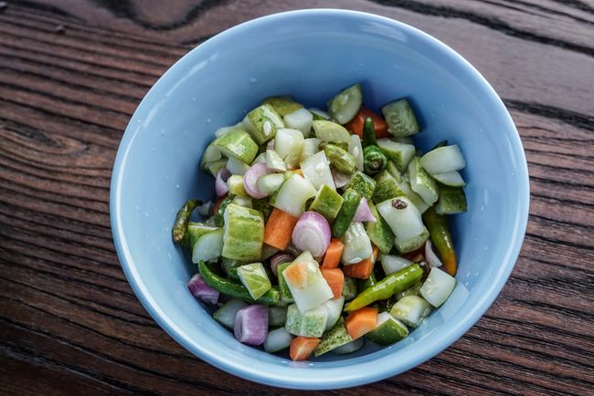 7 Aneka Resep Acar Timun Wortel, Kuning, Kacang Tanah, hingga Nanas