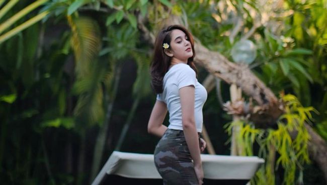 Klarifikasi Hana Hanifah soal Dugaan Terlibat Kasus Prostitusi Online