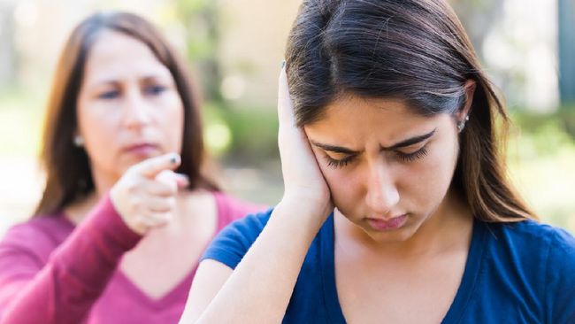 Ibuku Sayang Kenapa Berubah Setelah Ku Pergoki Perselingkuhanmu