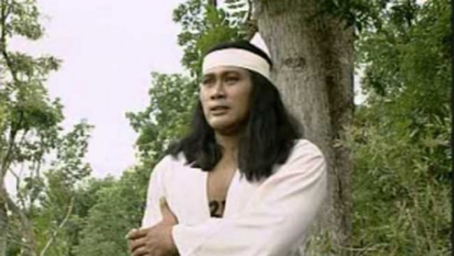 Ken Ken kembali berperan sebagai Wiro Sableng