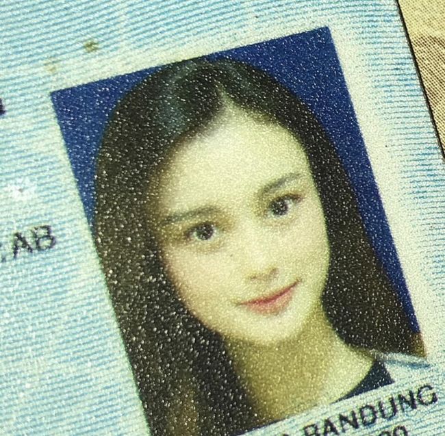 Beda dari Kebanyakan, Foto KTP Cantik Wanita Ini Sukses Bikin Netizen Iri