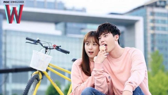 Sinopsis Drama Korea W-Two Worlds Eps 11: Han Hyo Joo Temukan Fakta Baru