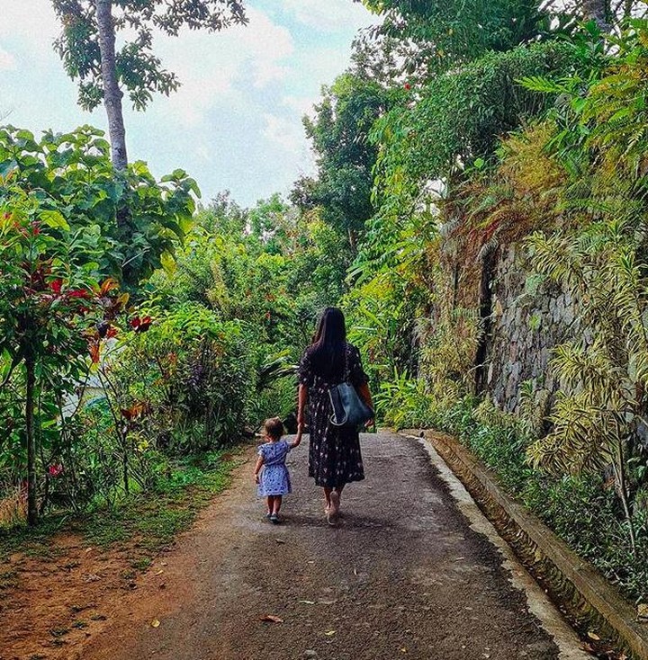 Makin Besar, 7 Foto Zalina Anak Raisa dan Hamish Daud Makin ... Makin Besar, 7 Foto Zalina Anak Raisa dan Hamish Daud Makin ...