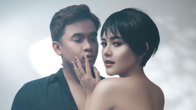 Amanda Manopo Meradang Foto Mesra dengan Billy Syahputra Dianggap Vulgar