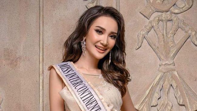 5 Potret Cantik Bella Aprilia yang Disebut Calon Istri Ivan Gunawan ...