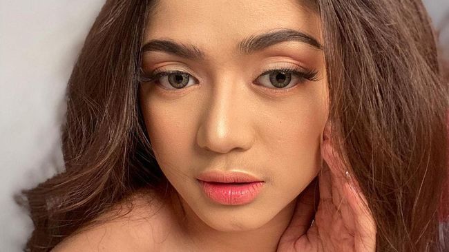 5 Fakta Vieranni, Berkarier di Usia 16 Tahun hingga Calon Polwan yang ...
