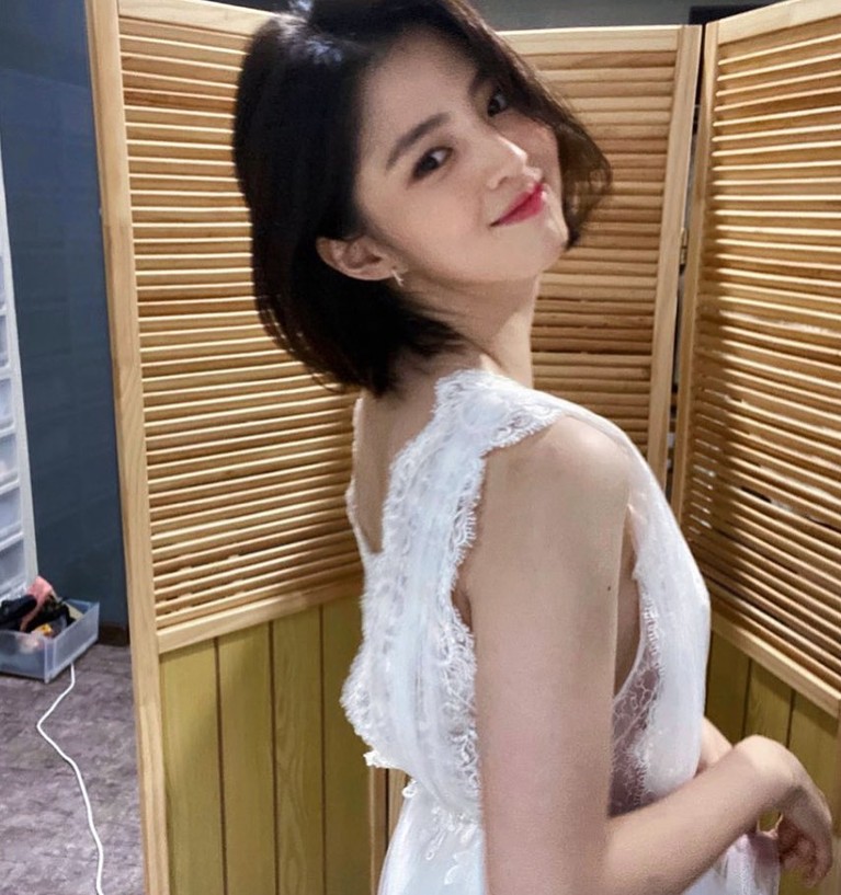 Ultah ke-26, Intip 6 Foto Han So Hee Tampil Beda dengan Rambut Pendek ... Ultah ke-26, Intip 6 Foto Han So Hee Tampil Beda dengan Rambut Pendek ...