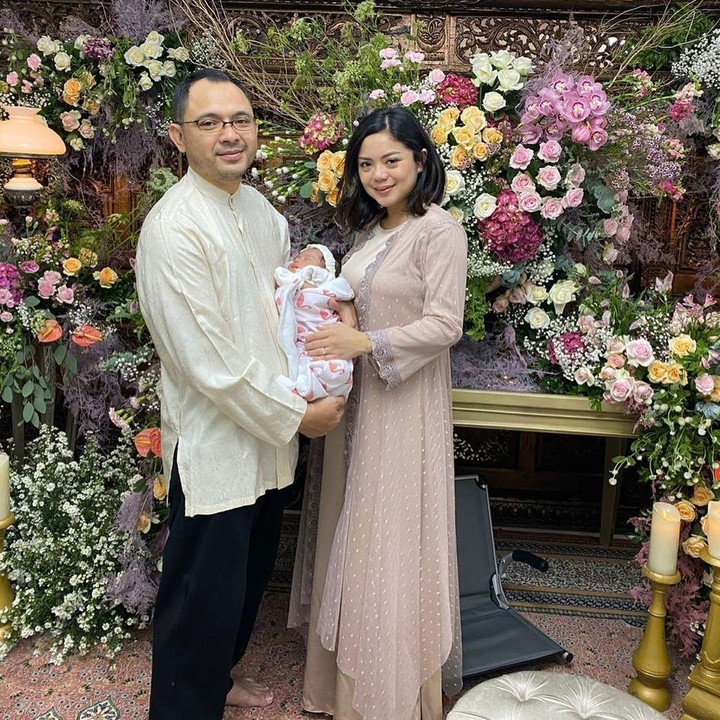 5 Potret Selapanan Putri Pertama Eks Lulu Tobing, Baby Kiara ...