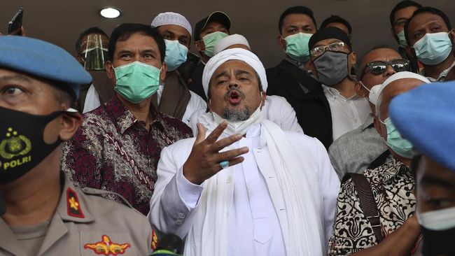 Rizieq Shihab Sidang / Sidang Praperadilan Habib Rizieq Didampingi 20 ... Rizieq Shihab Sidang / Sidang Praperadilan Habib Rizieq Didampingi 20 ...