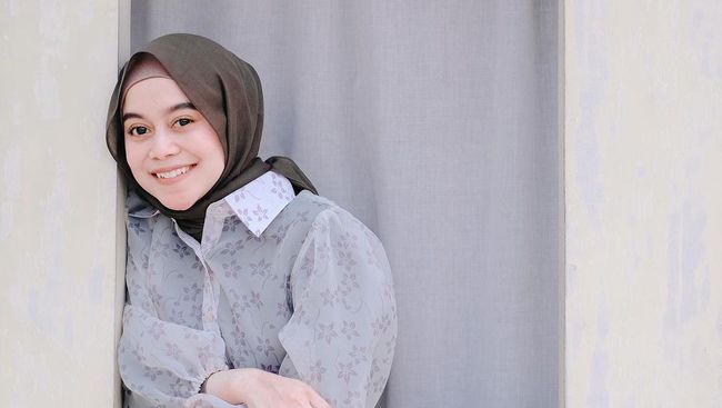 Dihujat Usai Jadikan Lesti Wanita Tercantik ke-5 Dunia, TB World Angkat ... Dihujat Usai Jadikan Lesti Wanita Tercantik ke-5 Dunia, TB World Angkat ...