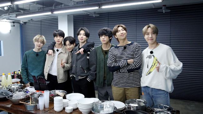 Bocoran 'Run BTS' Episode 123, Para Member Masak Apa Ya? - Foto 1