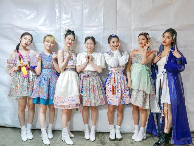 Koleksi Hanbok Kekinian 'Danha Seoul' yang Jadi Outfit Langganan Idol K-Pop