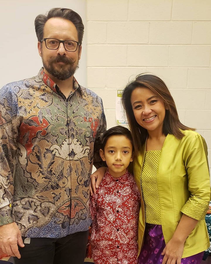 7 Potret Patsy Widakuswara Bersama Keluarga, 'Diusir' Trump Tapi Tetap Jadi Bunda Tangguh - Foto 3