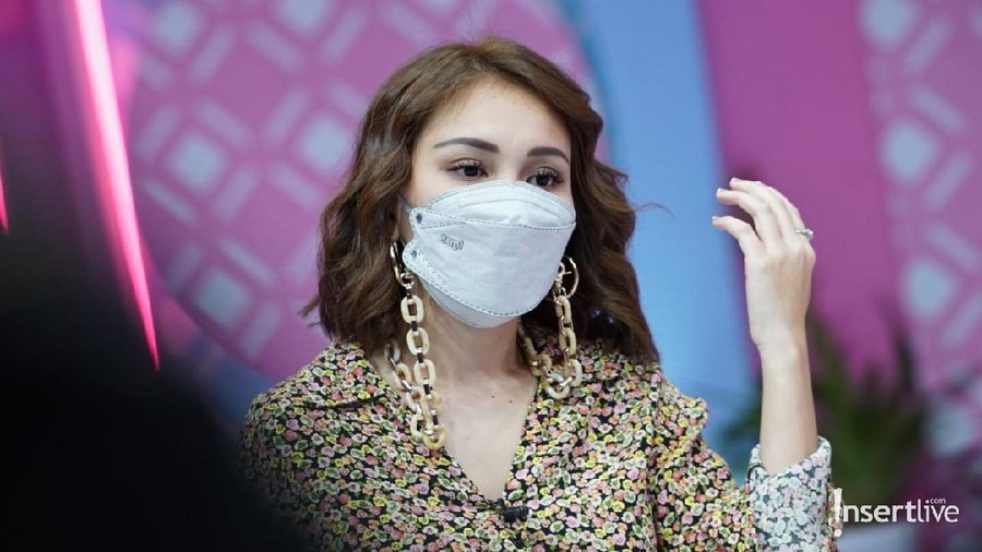 Begini Kondisi Ayu Ting Ting Saat Cerita soal Batal Nikah ke WO Begini Kondisi Ayu Ting Ting Saat Cerita soal Batal Nikah ke WO