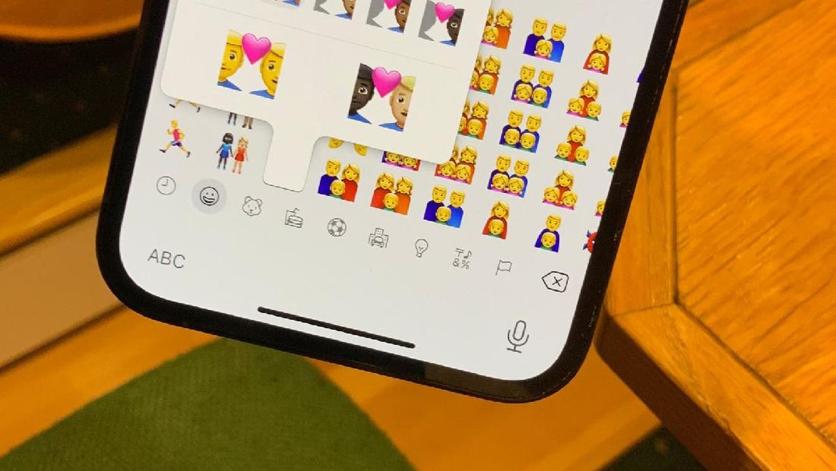 Arti Emoticon WhatsApp yang Sering Digunakan - Halaman 2