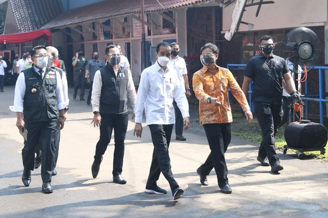 Kelas 1,2,3 BPJS Kesehatan Dihapus, Ini Kata Jokowi & Menkes
