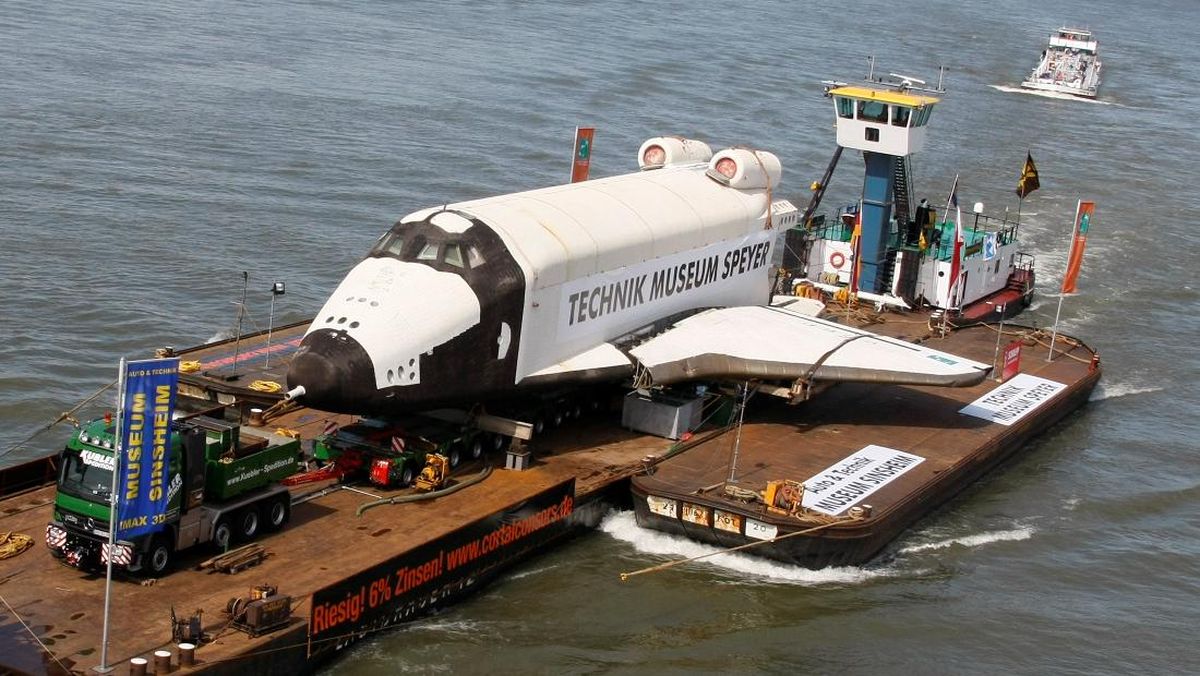 Gambar Pesawat Ulang Alik