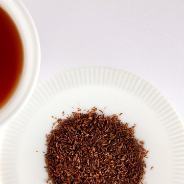 5 Jenis Teh Bunga yang Harum dan Kaya Akan Manfaat Kesehatan