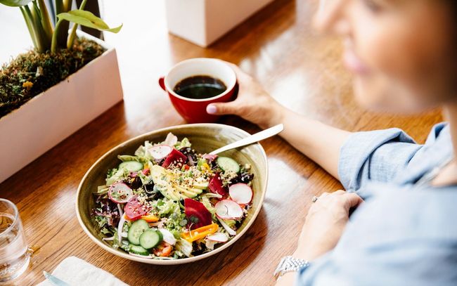 Lakukan Ini Biar Kamu Gak Malas Makan Saat Sahur