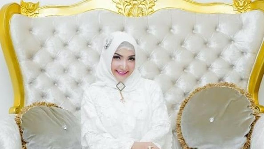 Sama-sama Alami KDRT, Roro Fitria Doakan Kesehatan Mental Venna Melinda Sama-sama Alami KDRT, Roro Fitria Doakan Kesehatan Mental Venna Melinda