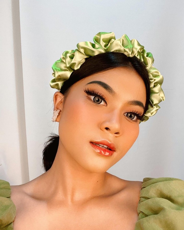 Sosok Selebgram Hanum Mega yang Disebut Lebay Saat Hamil Muda - Foto 1 Sosok Selebgram Hanum Mega yang Disebut Lebay Saat Hamil Muda - Foto 1