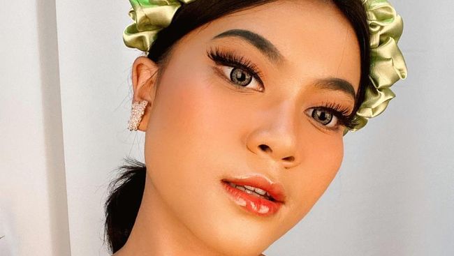 Sosok Selebgram Hanum Mega yang Disebut Lebay Saat Hamil Muda - Foto 1 Sosok Selebgram Hanum Mega yang Disebut Lebay Saat Hamil Muda - Foto 1