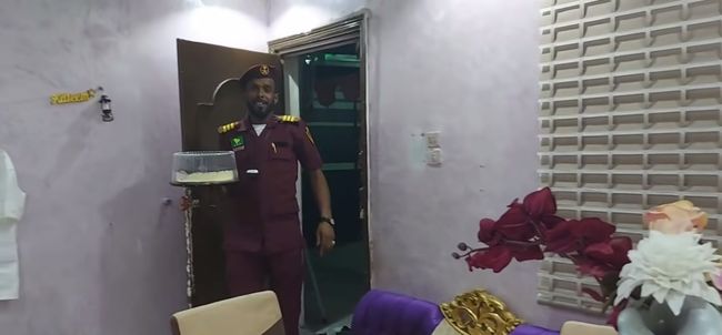 Dinikahi Jenderal Arab, TKW Ini Awalnya Takut dengan Anak Tiri Ternyata.. Dinikahi Jenderal Arab, TKW Ini Awalnya Takut dengan Anak Tiri Ternyata..