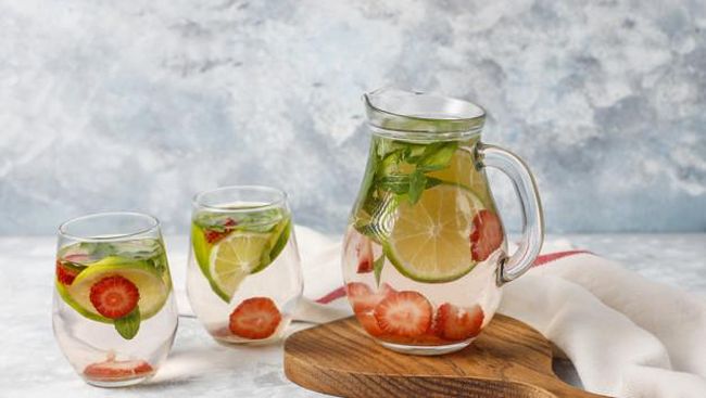 Tak Hanya Bikin Segar, Inilah 5 Manfaat Infused Water untuk Kesehatan