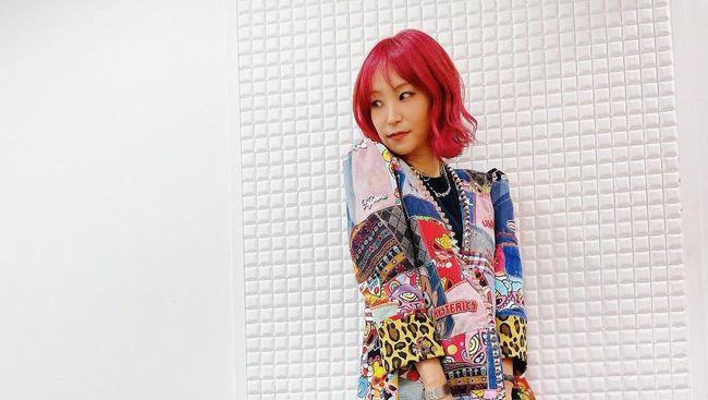 Rayakan Debut Solo ke-10, LiSA Rilis Mini Album 'LADYBUG'