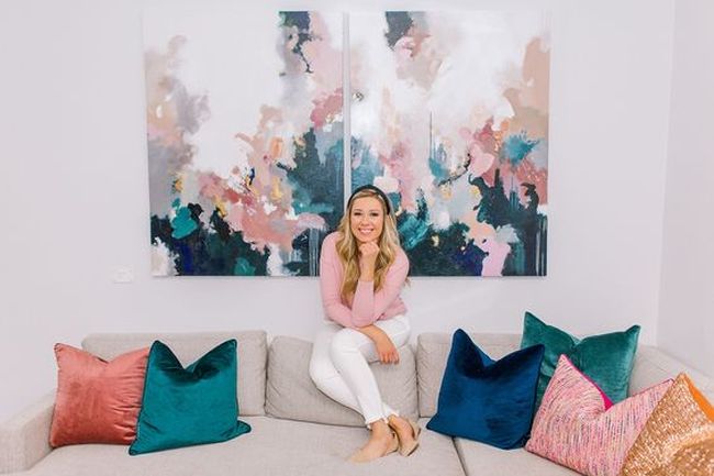 Bisa Tetap Photoshoot di Rumah, Begini Contoh Tips Dekorasi Ruangan ...