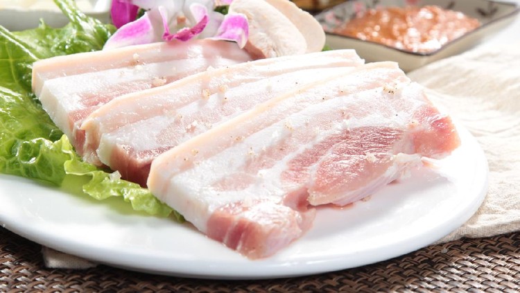 Alasan Kenapa Makan Daging Babi Haram dalam Islam, Bunda Perlu Tahu Alasan Kenapa Makan Daging Babi Haram dalam Islam, Bunda Perlu Tahu