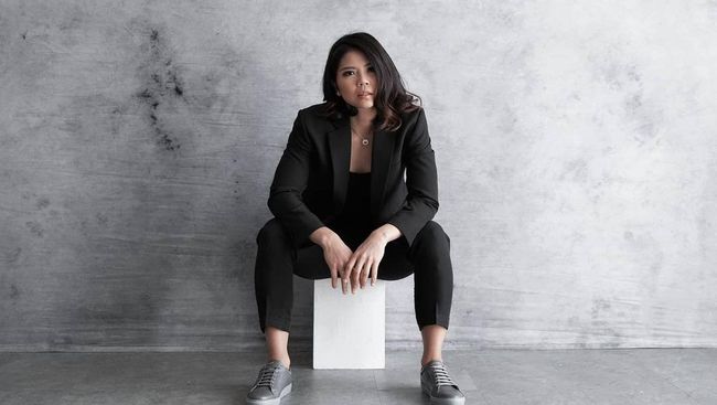 7 Potret Modisnya Greysia Polii Saat di Luar Lapangan, Tampak Berbeda ...