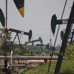 Ini 3 Jurus Bahlil Katrol Naik Produksi Minyak RI