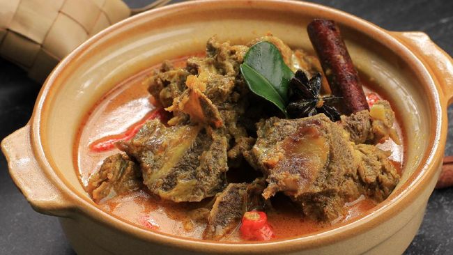 4 Resep Gulai Sapi Enak, Masakan Khas Nusantara yang Kaya Bumbu