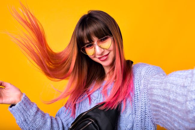 4 Rekomendasi Warna Cat Rambut yang Bikin Kamu Tampil Stylish dan Auto ...