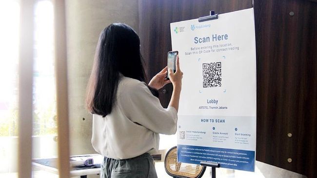 Masuk Mal Wajib Scan QR Code & Tunjukkan Sertifikat Vaksin di ...