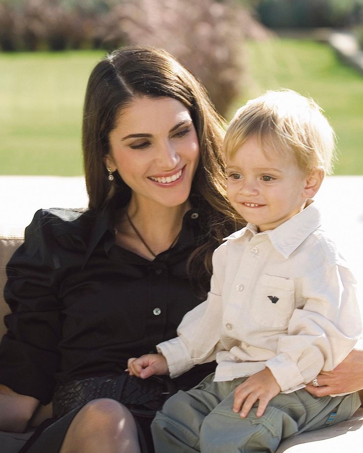 7 Potret Queen Rania dari Yordania, Awet Muda & Memesona di Usia 51 ...
