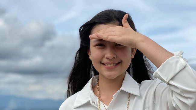 7 Potret Aquene Putri Sultan Djorghi, Remaja Cantik yang Hafal Al-Quran ...