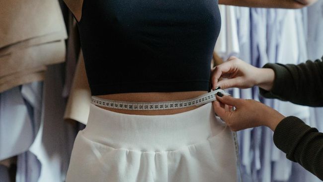 Insecure Perut Buncit? Tidak Lagi Setelah Kamu Melakukan Hal Ini!