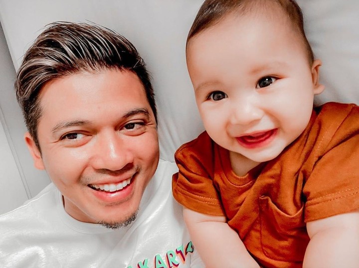 7 Potret Terbaru Baby Ukkasya, Putra Zaskia Sungkar yang Makin ...