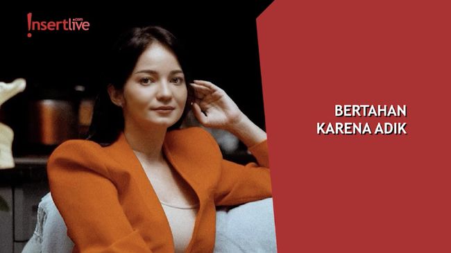 Kisah Pilu Enzy Storia Sempat Ingin Akhiri Hidup di Usia 9 Tahun Kisah Pilu Enzy Storia Sempat Ingin Akhiri Hidup di Usia 9 Tahun