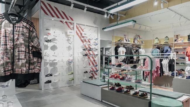 Telah Dibuka, Toko Adidas Terbesar di Indonesia
