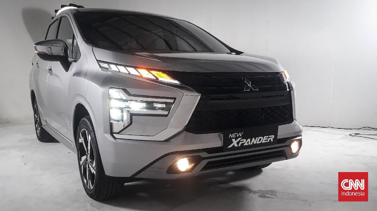 Xpander Facelift Rent A Mitsubishi Xpander (Grey), 2022 ID 04685, In