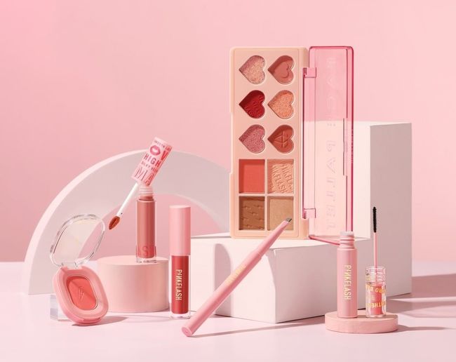 Jadi Makeup Hype di 2021, Inilah 5 Produk PINKFLASH yang Paling ...